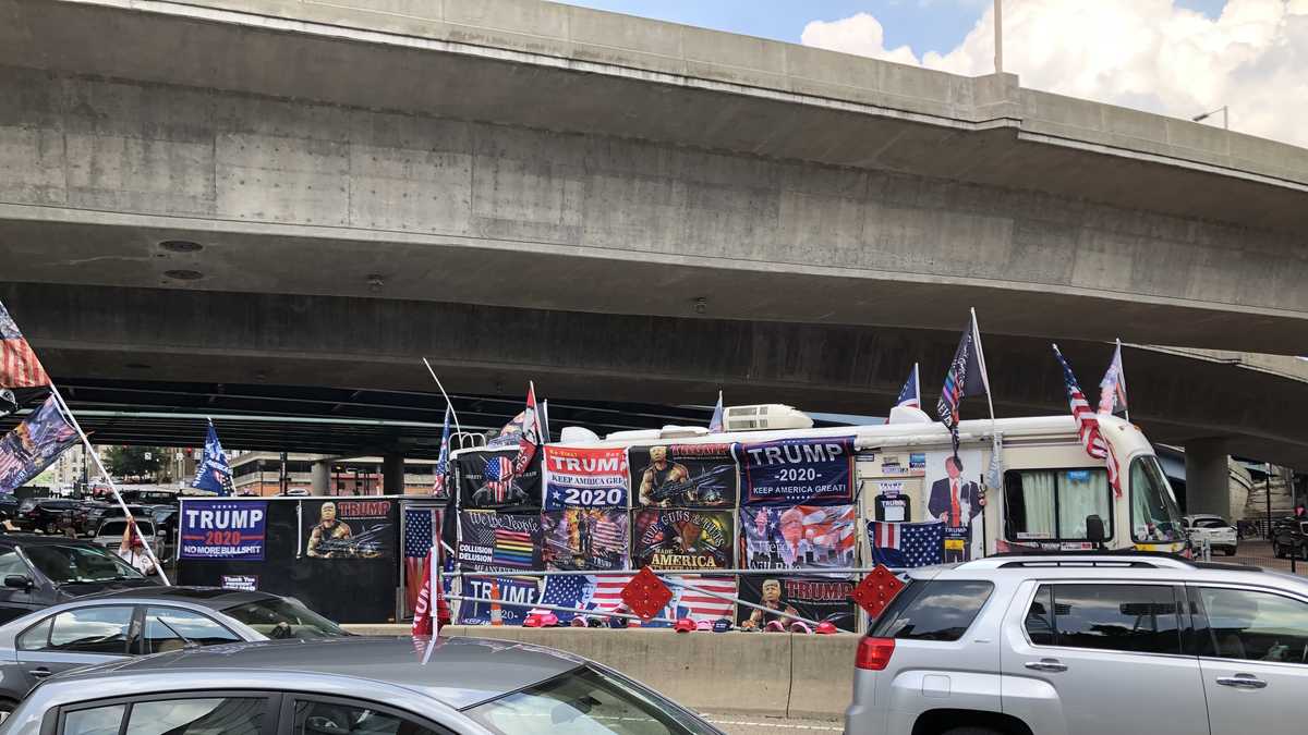 Photos from inside and outside of Donald Trump's Cincinnati rally