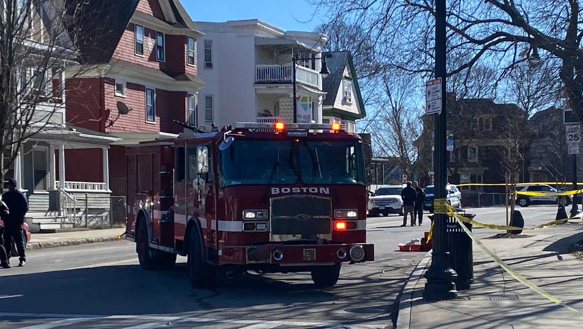 Pedestrian struck by Boston fire engine suffers serious injuries