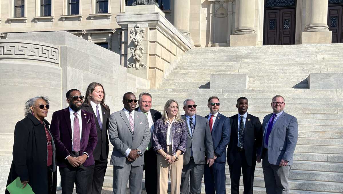 A local organization gathered to rally support for House Bill 842