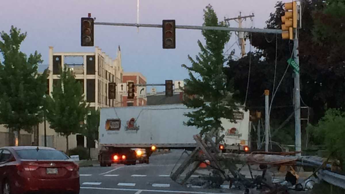 Tractor trailer crash shuts down intersection in Lewiston