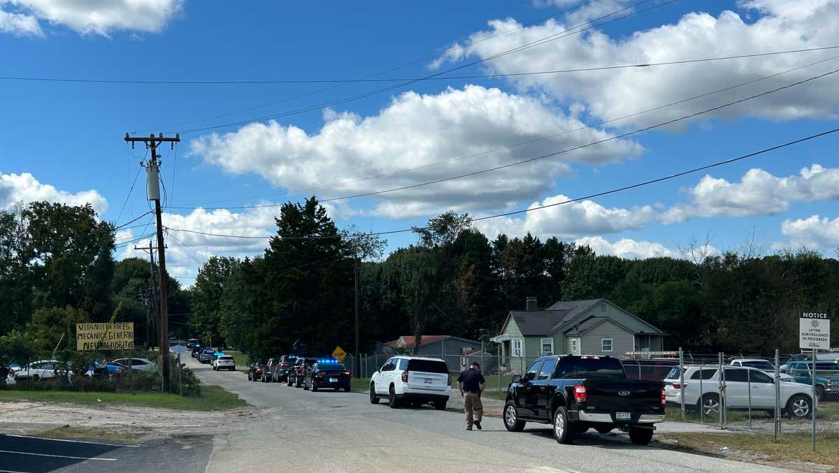 Suspect shot in "officer-involved" shooting in South Carolina