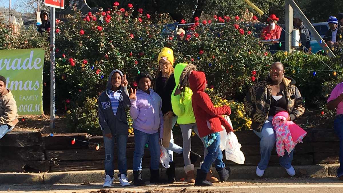 Santa Rolls through Bolton