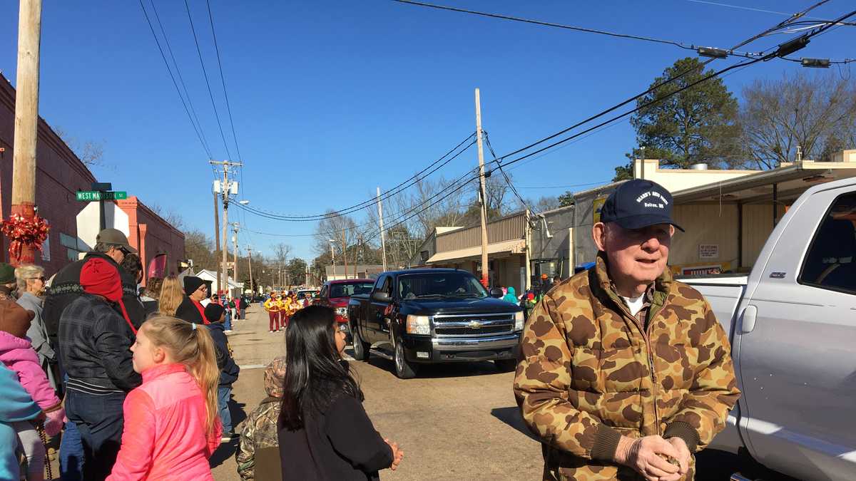 Santa Rolls through Bolton