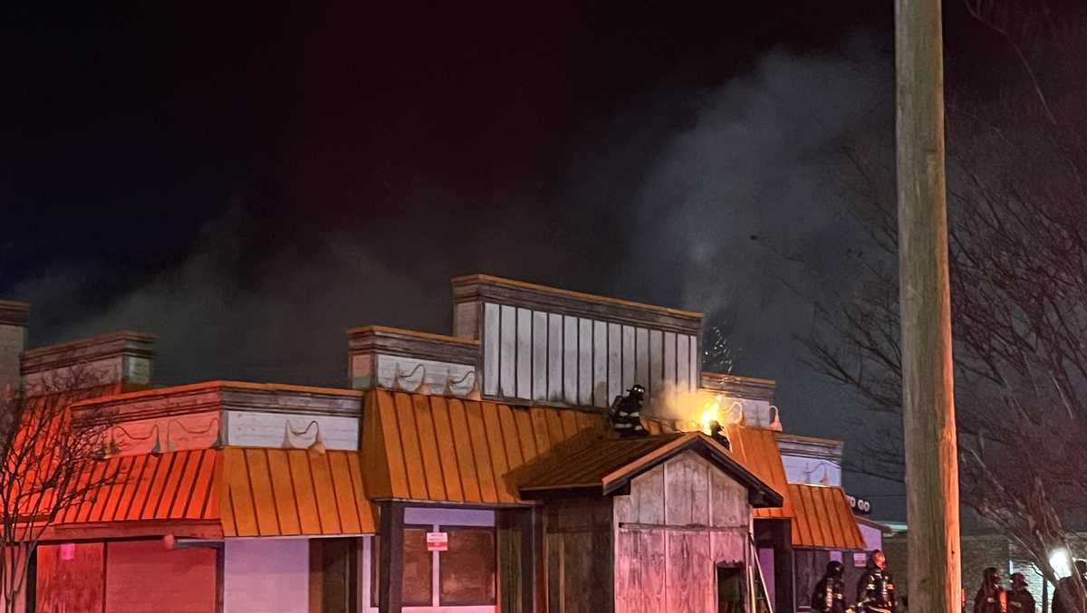 Firefighters battle building fire in north Jackson