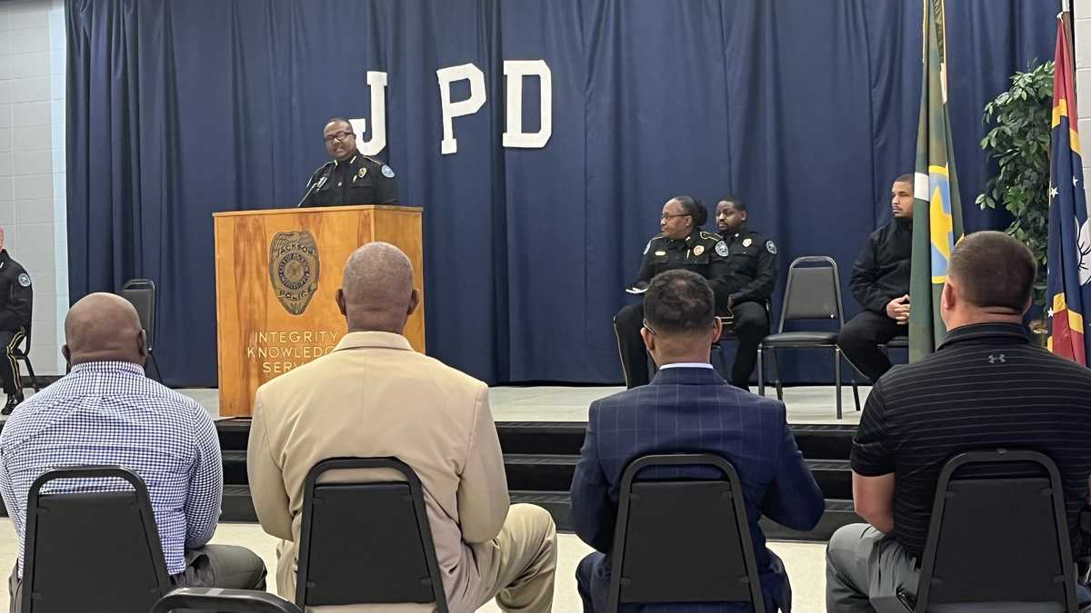 Jackson police welcome new officers onto the force