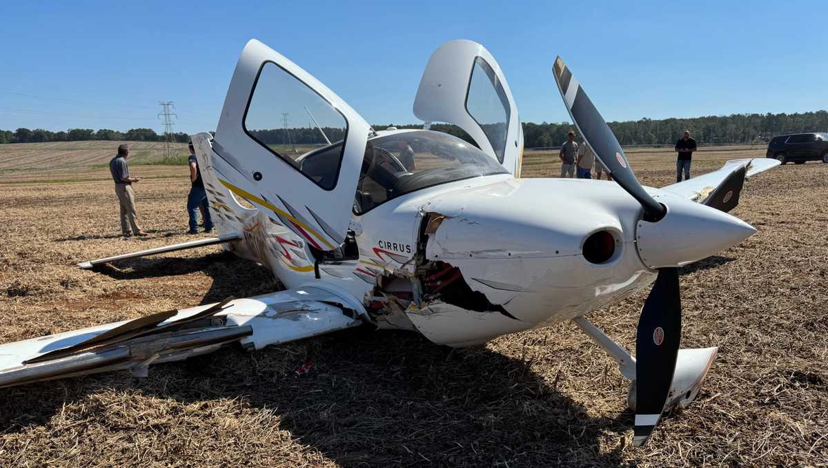 Small plane with 3 aboard makes emergency landing in Lincoln field