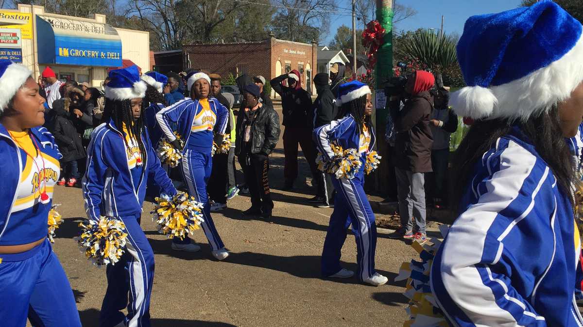 Santa Rolls through Bolton