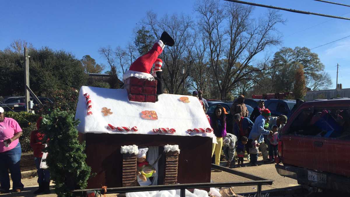 Santa Rolls through Bolton