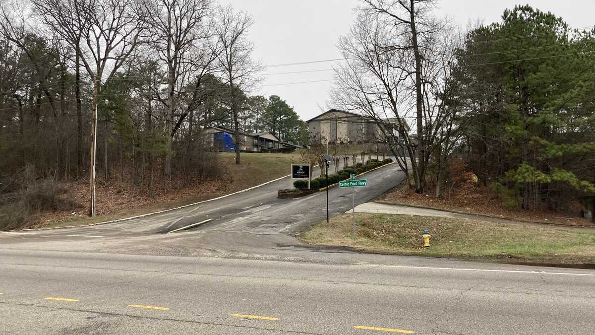 Investigation after body discovered in Center Point apartment