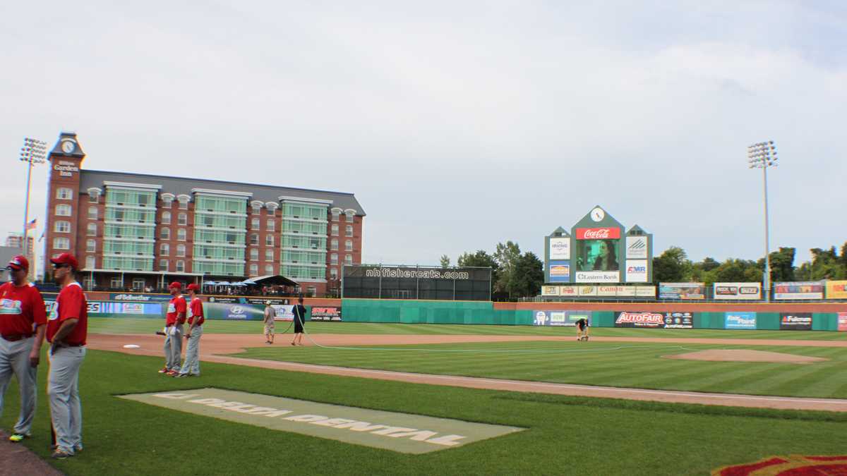 Photos: CHaD Battle of the Badges Baseball Game