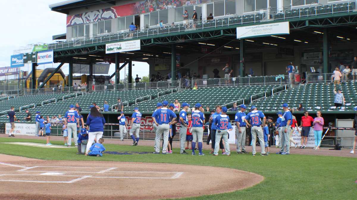 Photos: CHaD Battle of the Badges Baseball Game
