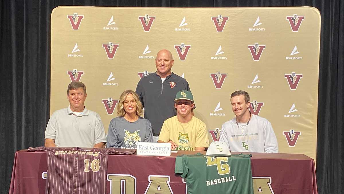 Vidalia celebrates seven student-athletes headed to the next level