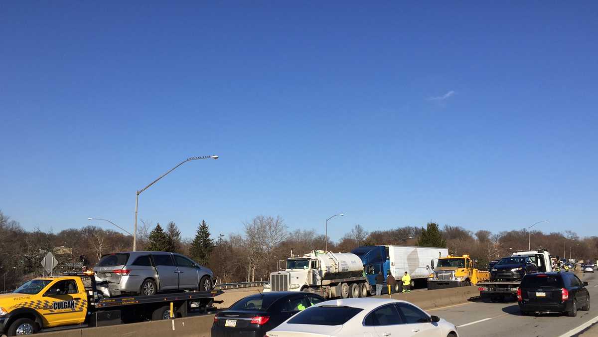 One lane open on Parkway East inbound; heavy delays expected