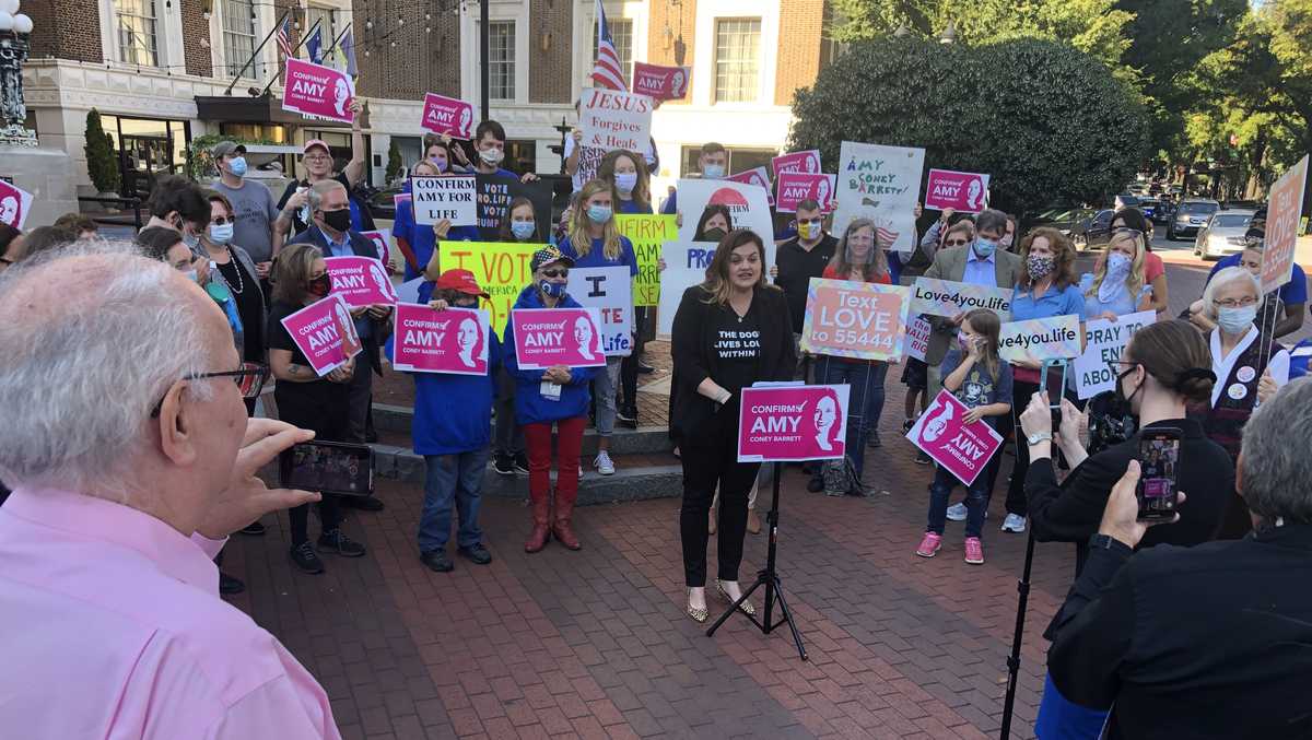 Demonstrators rally to support President Trump's Supreme Court pick Amy ...