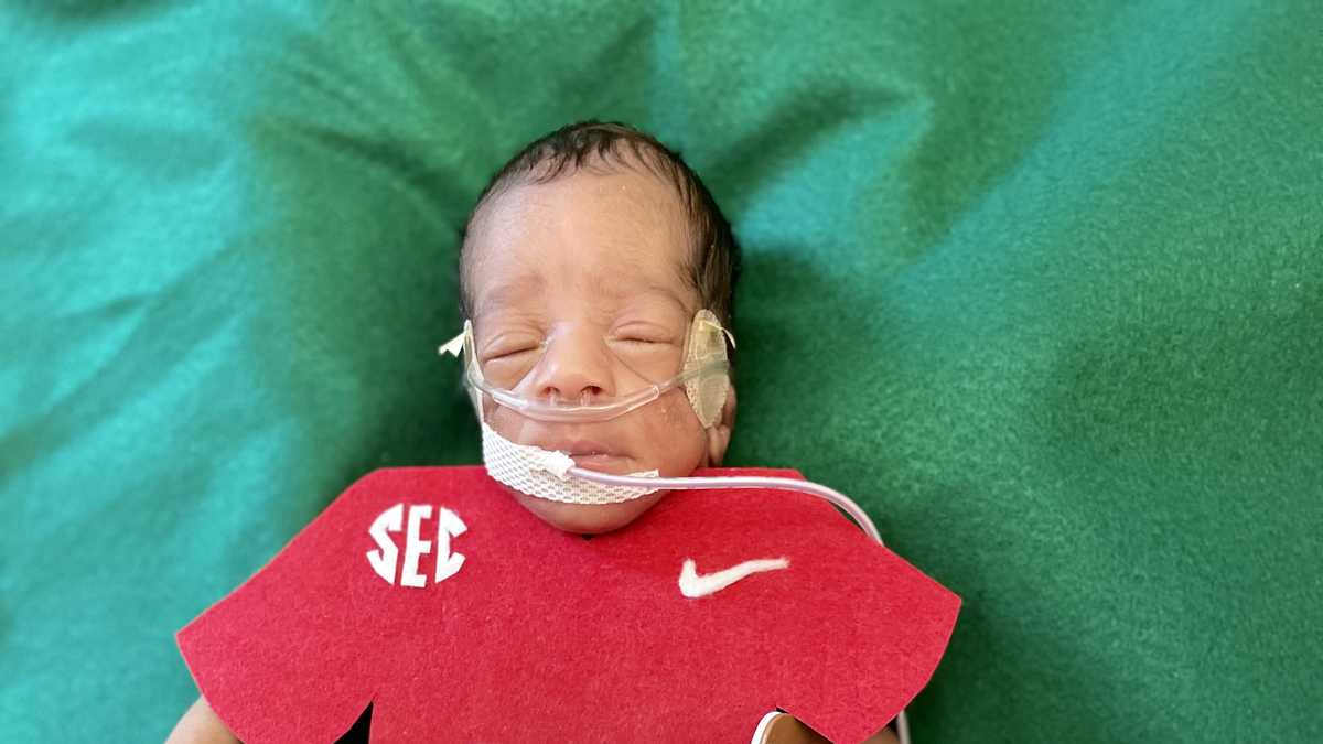 Brookwood Baptist's NICU babies dress up for Halloween