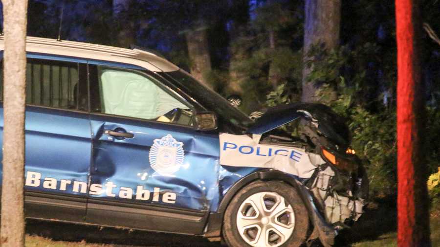 Barnstable police cruiser involved in crash on Route 28