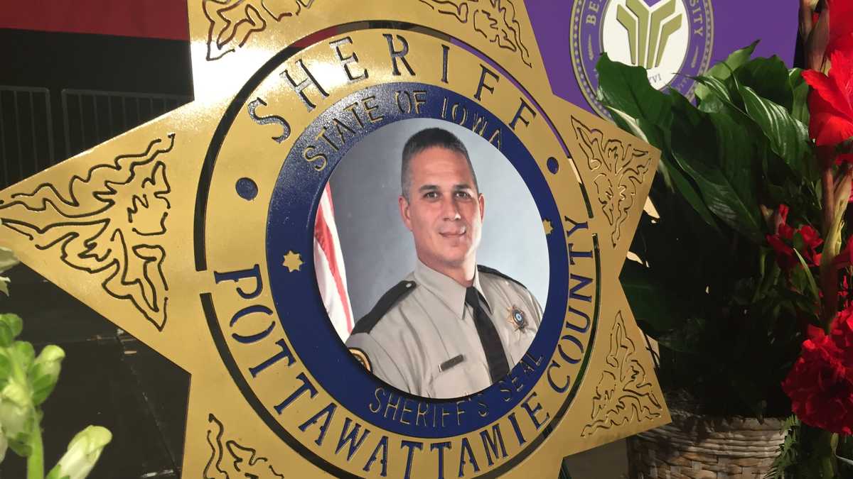 PHOTOS: Dep. Mark Burbridge laid to rest Monday