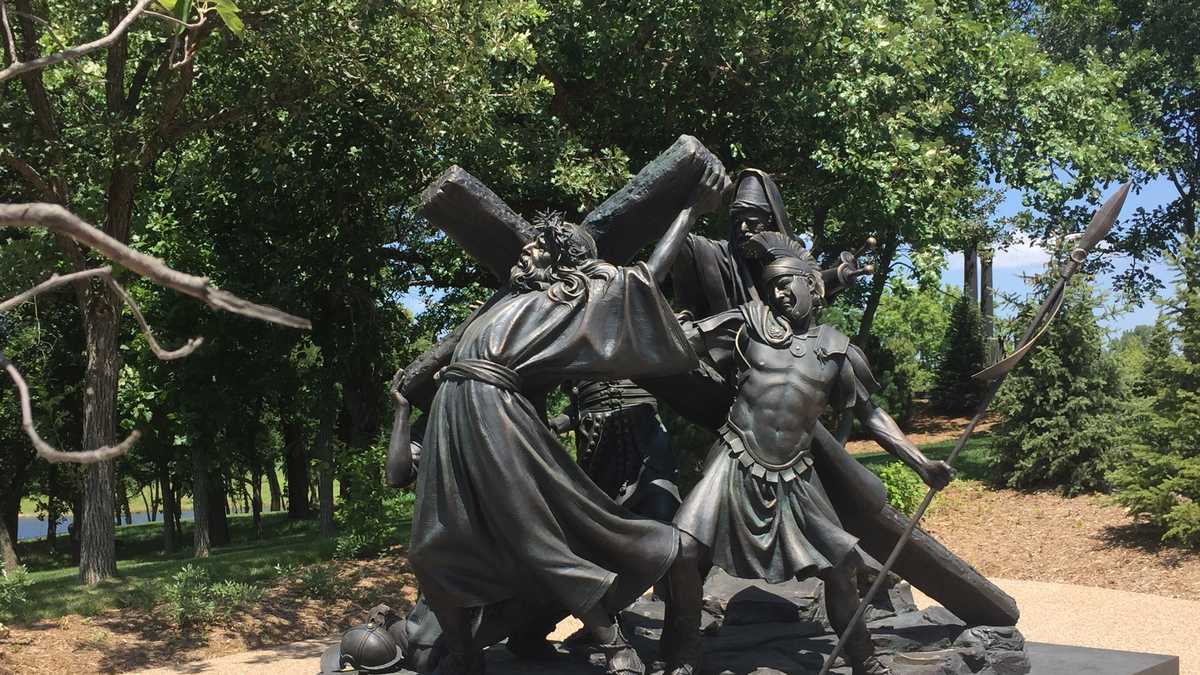 Stations of the Cross at Cloisters on the Platte