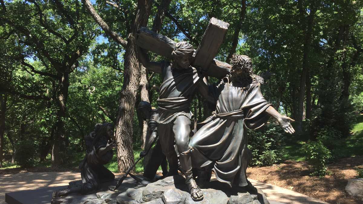 Stations of the Cross at Cloisters on the Platte