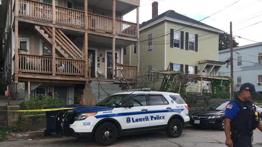 Man dies after apparent home invasion in Lowell, police say