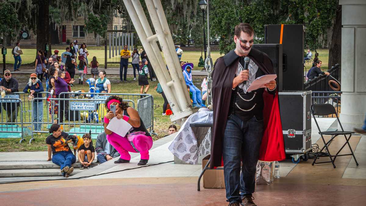PHOTOS: Inaugural Forsyth Park Costume Crawl