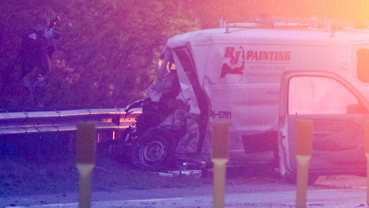1 person dead in Route 6 crash on Cape Cod
