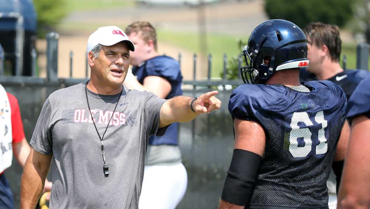 Jack Bicknell Jr. named offensive line coach at Auburn