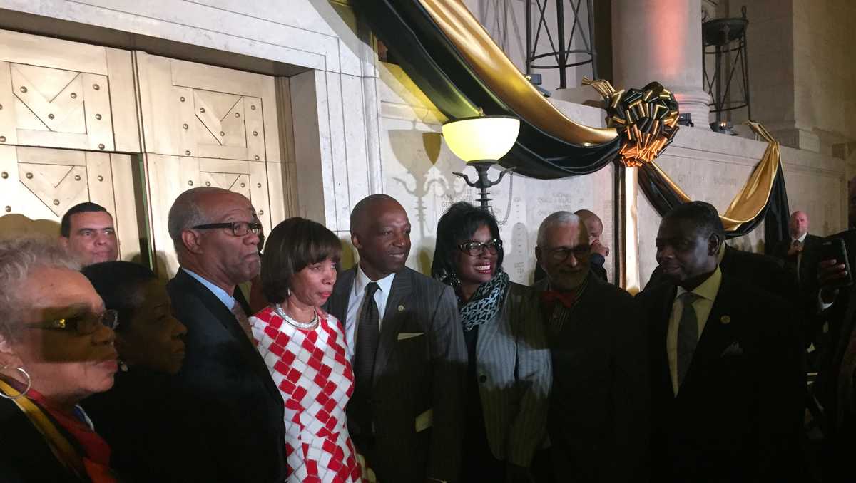 Photos: Catherine Pugh becomes Baltimore's 50th mayor