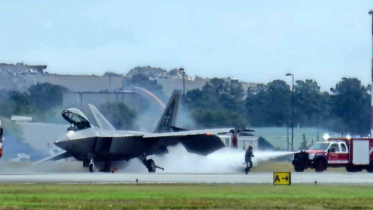 Savannah: Flights diverted from airport after runway shut down