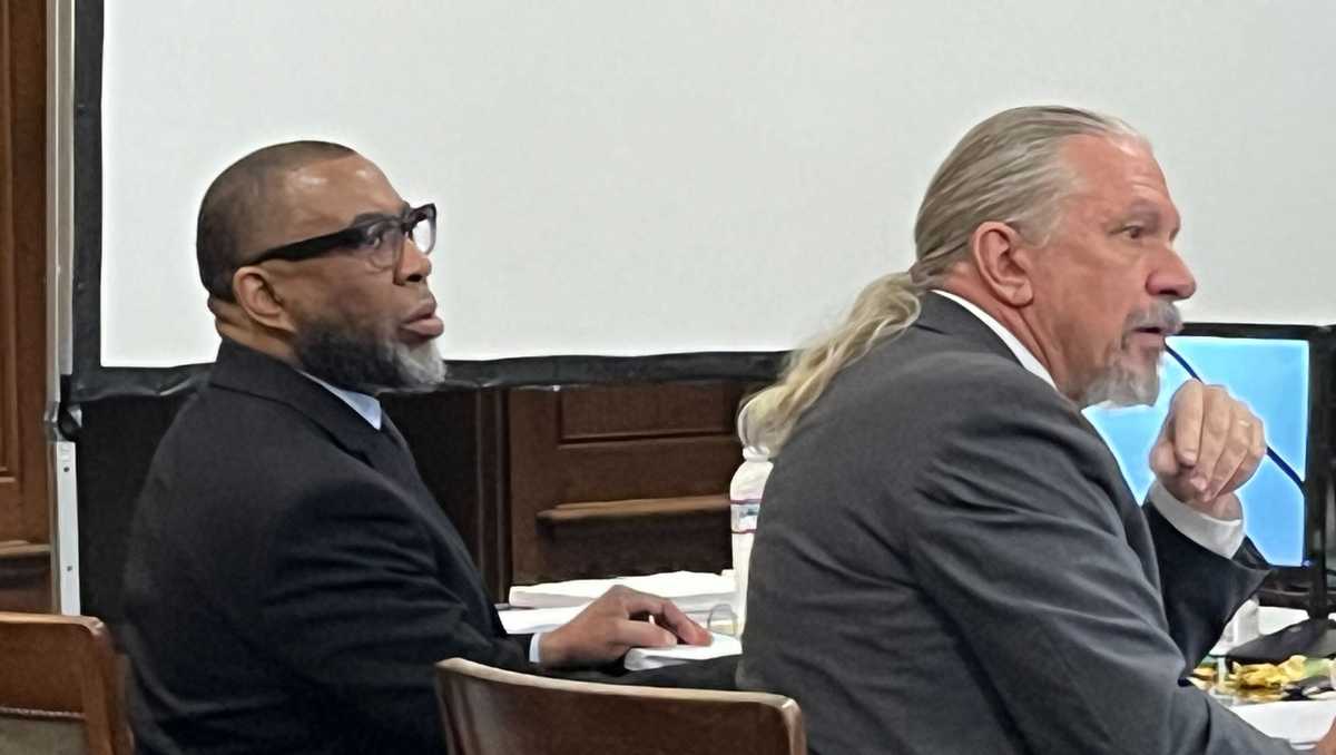 'He did shoot him,' star witness in Clinton murder trial says