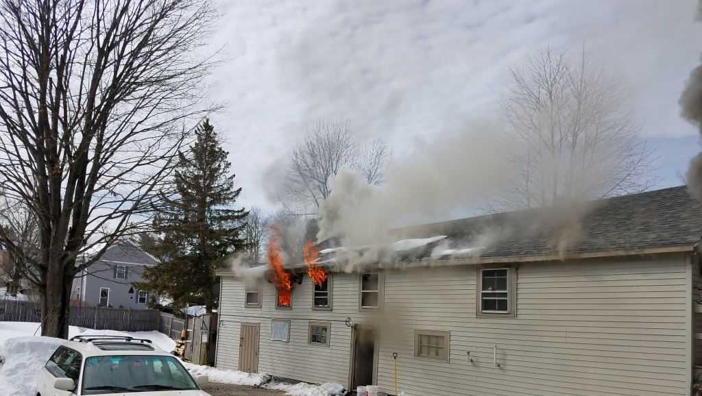 Heating pad sparks fire that kills dog in Jaffrey