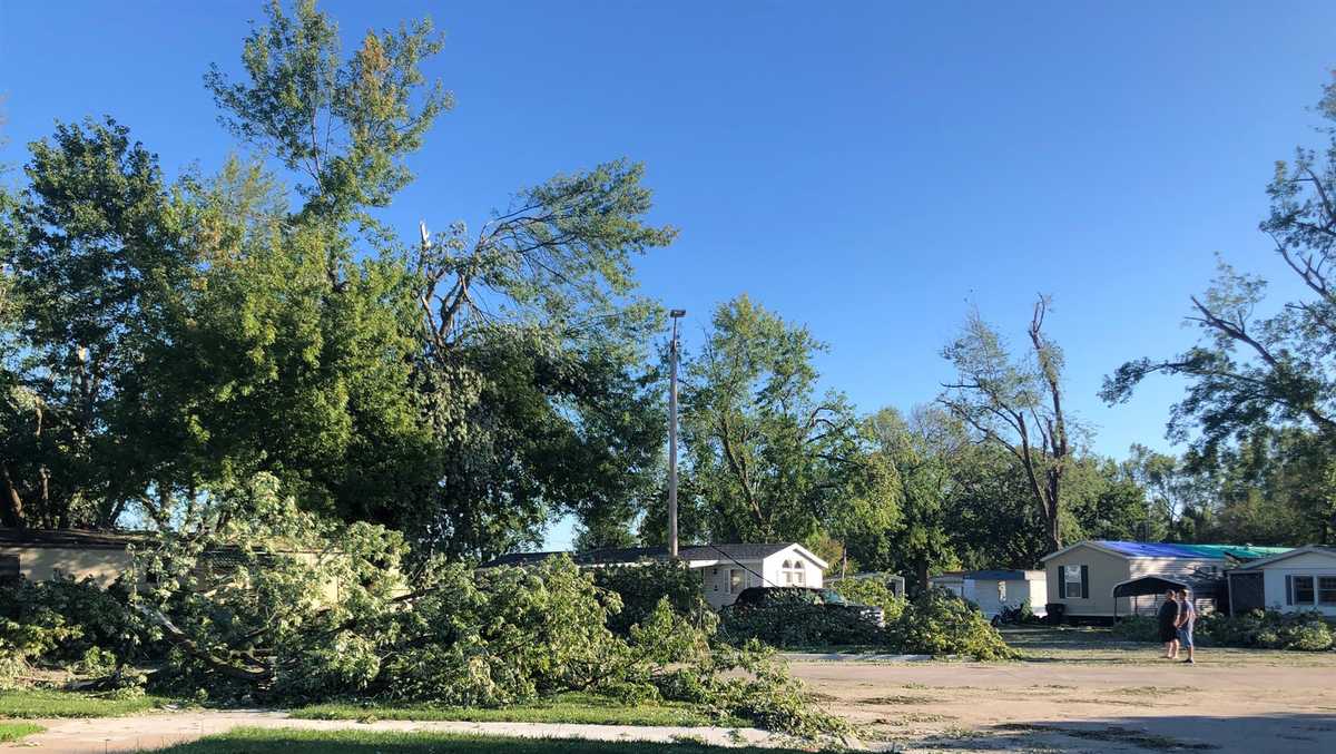 Debris cleanup begins across Iowa following Monday derecho