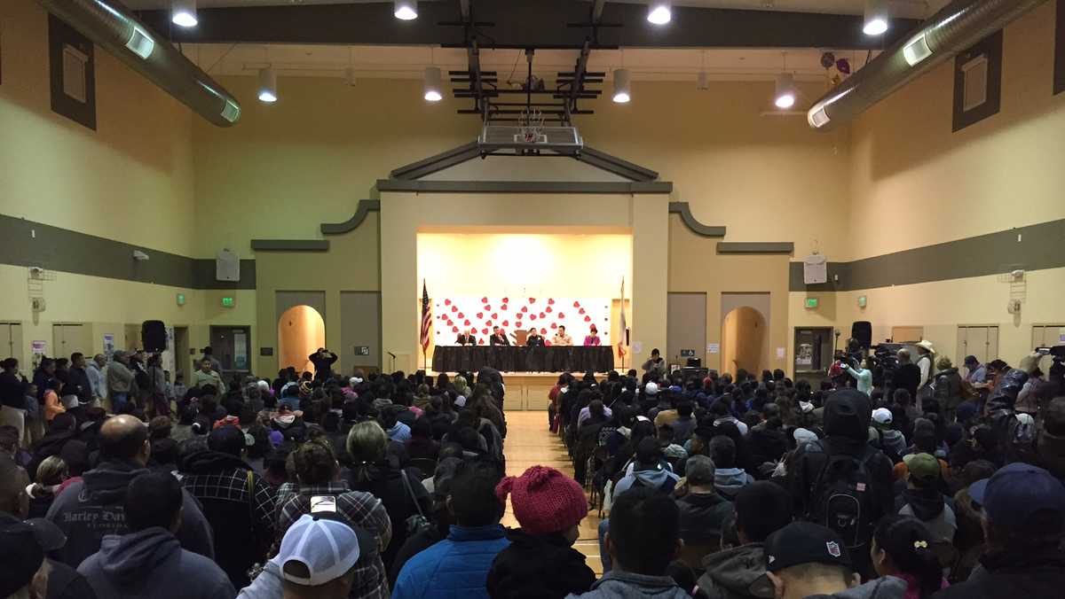 Hundreds attend immigration forum in East Salinas