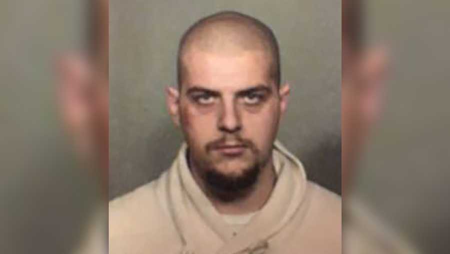 Police: Man accused of impersonating deputy