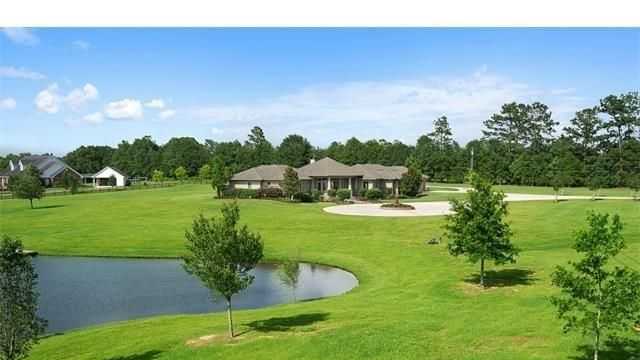 Mansion Monday: Take a look inside this Independence home with a ...