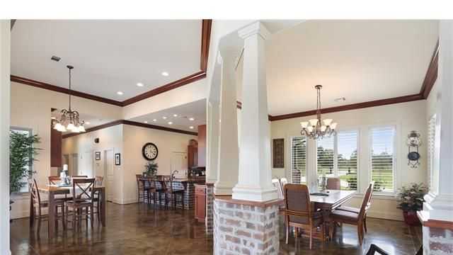 Mansion Monday: Take a look inside this Independence home with a ...