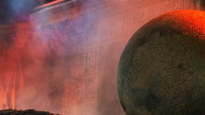 Cast member tries to stop rogue prop at Disney's Hollywood Studios