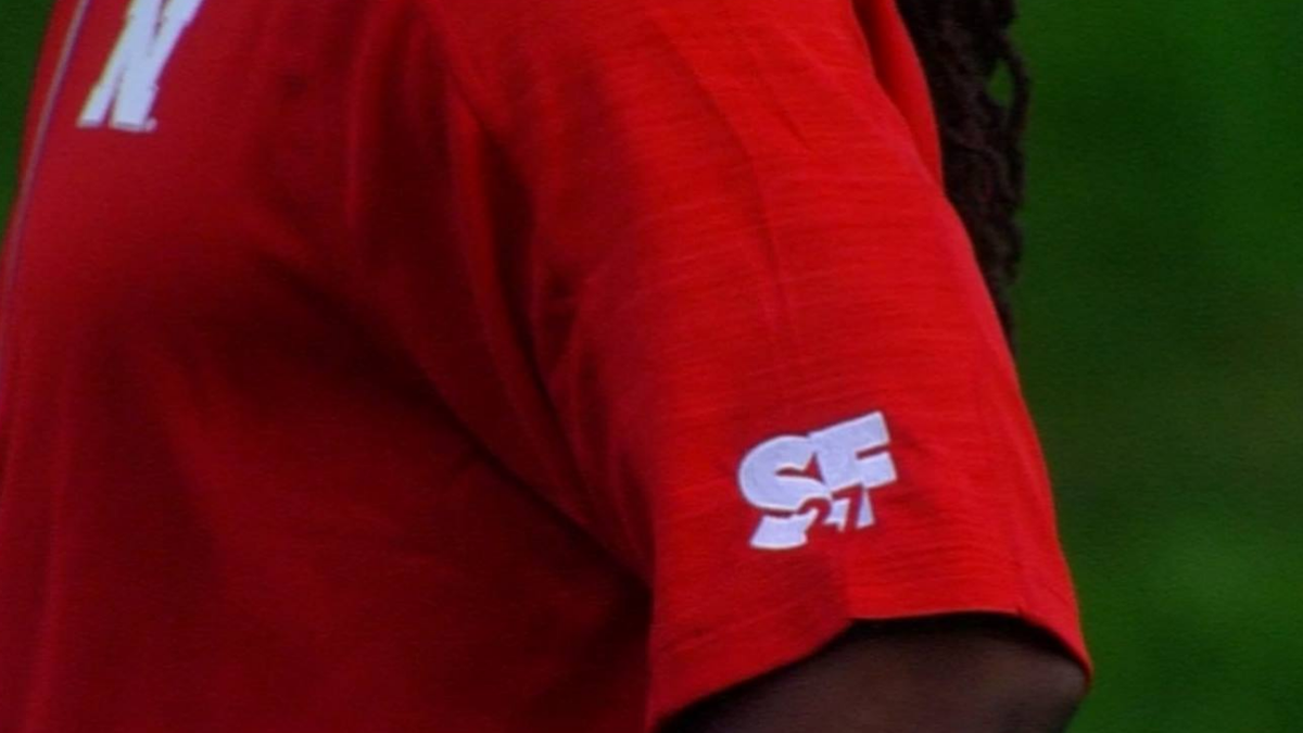 PHOTOS: Opponents honor Sam Foltz throughout season