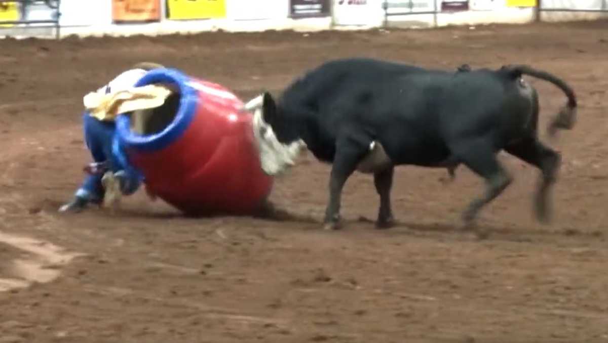 Oklahoma cowboy recovering after suffering back injuries during rodeo ...