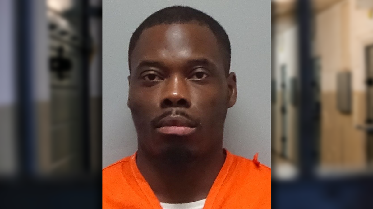 South Carolina: Inmate corners another inmate to stab him multiple times