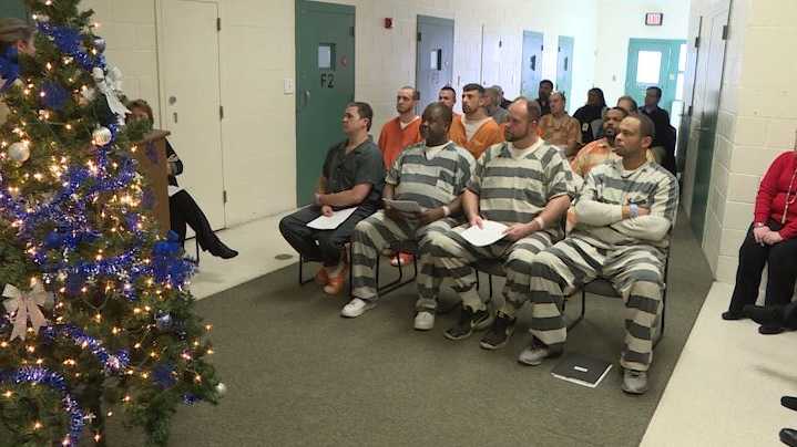 Upstate jail holds graduation for inmates