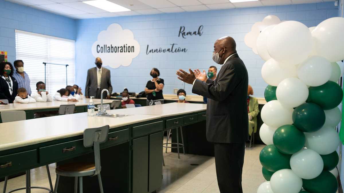 PHOTOS: Savannah's Ramah Junior Academy holds lab dedication