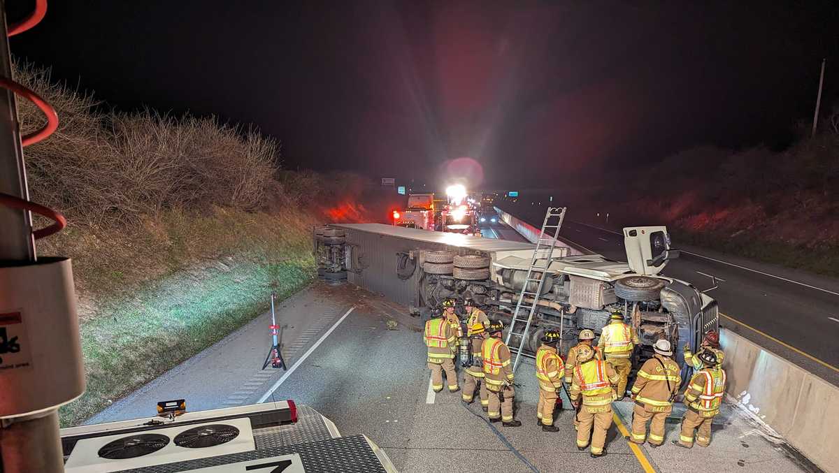 Overturned Tractor Trailer Shut Down Interstate 83 In York County Pa