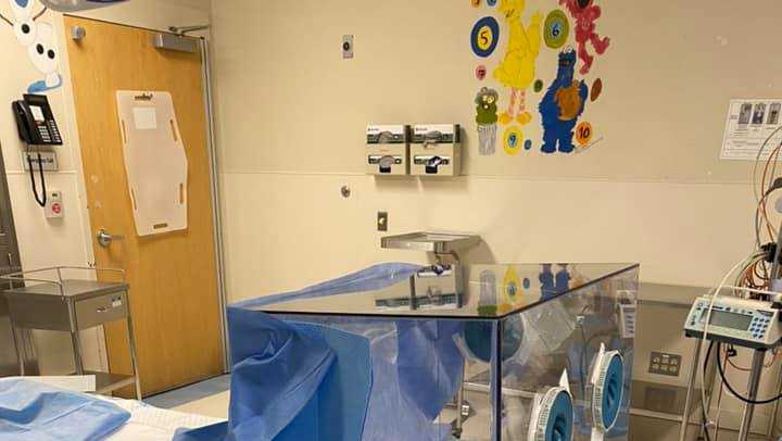 Lynnfield anesthesiologist creates protective boxes for healthcare workers