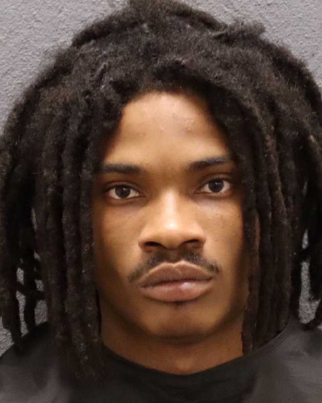 Search for South Carolina murder suspect leads to 5 drug-related arrests