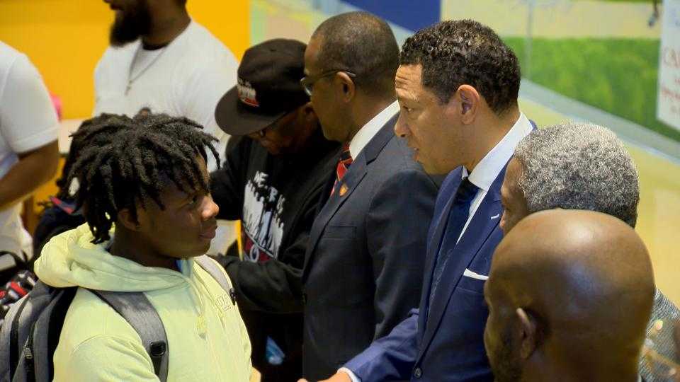 Ivan Bates shares message with youth on inauguration day