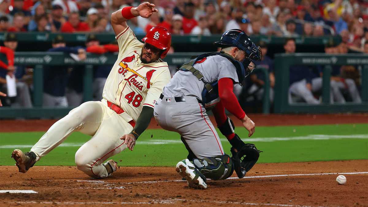Red Sox lose fourth straight as Cardinals surge in 8th inning