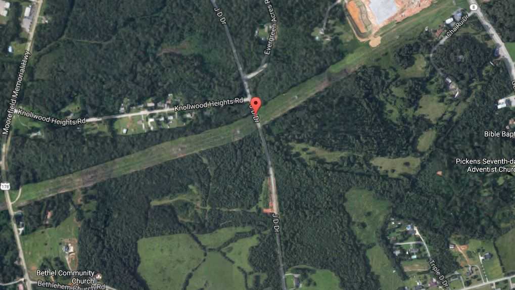 Man Found Dead In Woods Deputies Say
