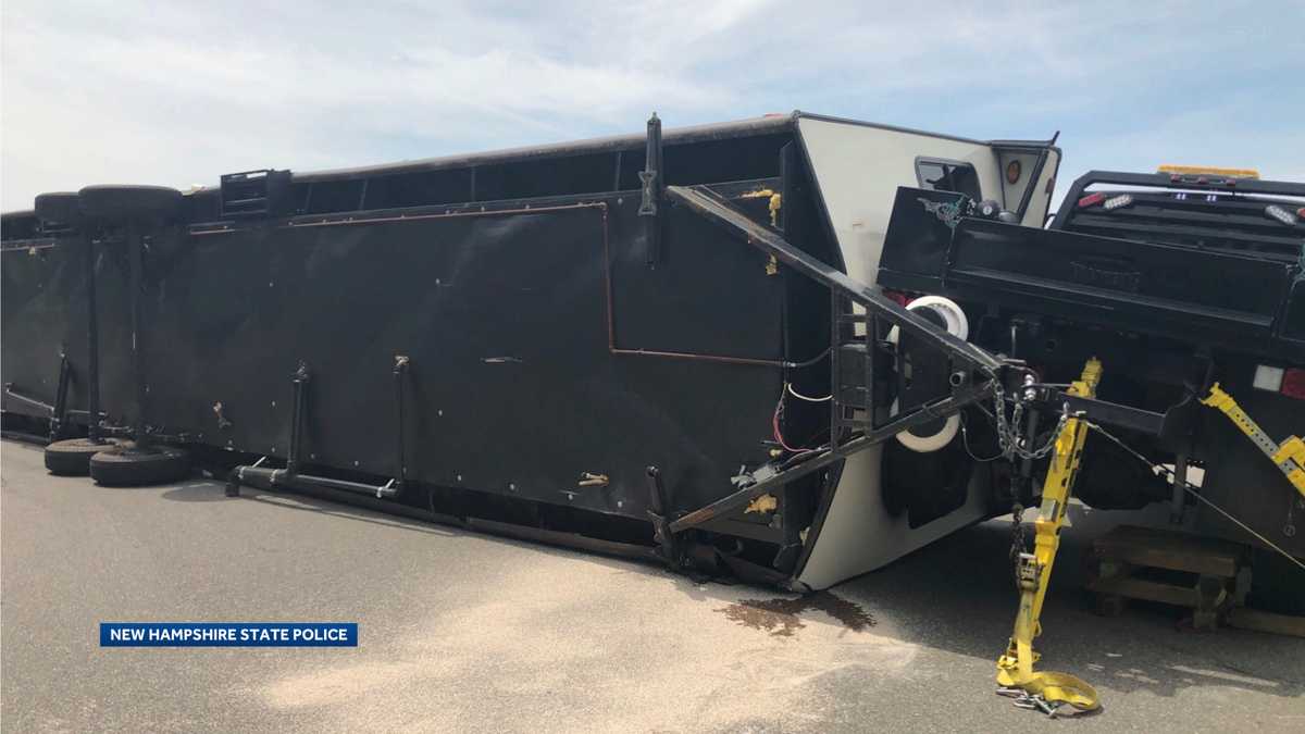 Jackknifed trailer shuts down portion of Everett Turnpike in Nashua on ...
