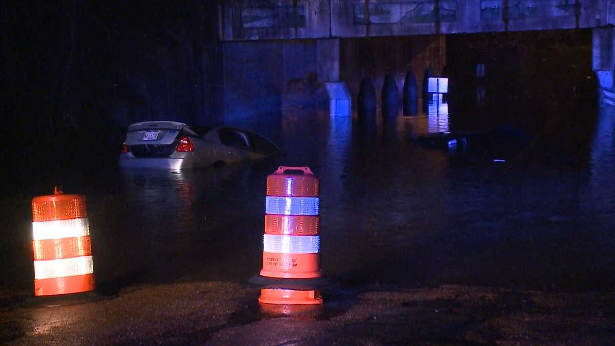 Heavy rain creates flooding across Central Mississippi